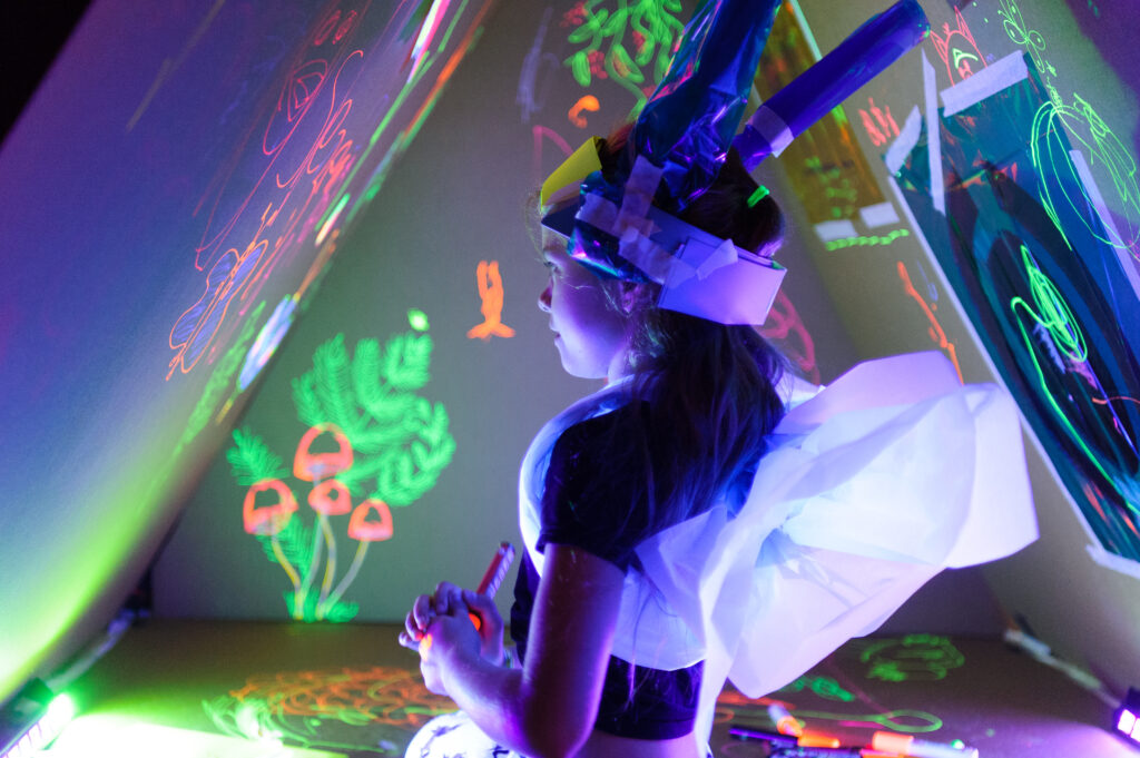Catch the Light at Flow Festival - Polyglot Theatre | Polyglot Theatre